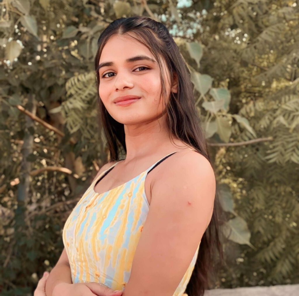 About Us - Luminous Lotuss